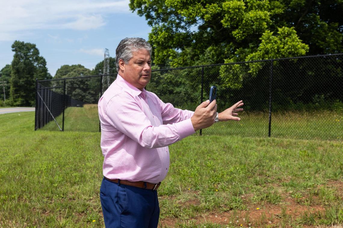 Mooresville mayor sued by ex-assistant police chief over late-night ...