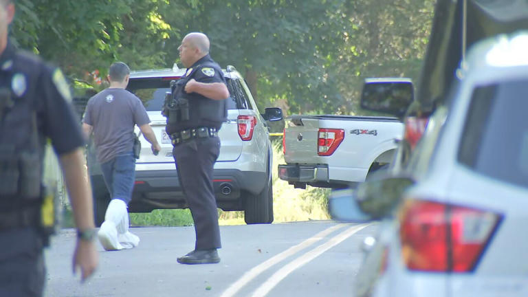 DA: Man, woman found dead in Raynham home after apparent murder-suicide, 2 children found unharmed