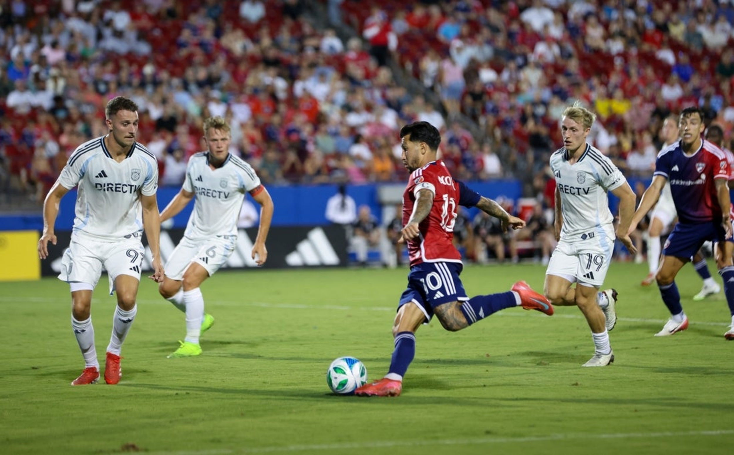 FC Dallas transfers star MF Luciano Acosta to Fluminense