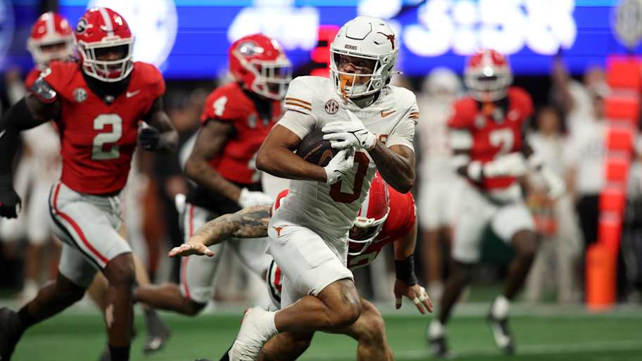 Texas Longhorns vs. Georgia Bulldogs Way-Too-Early Preview: Score ...