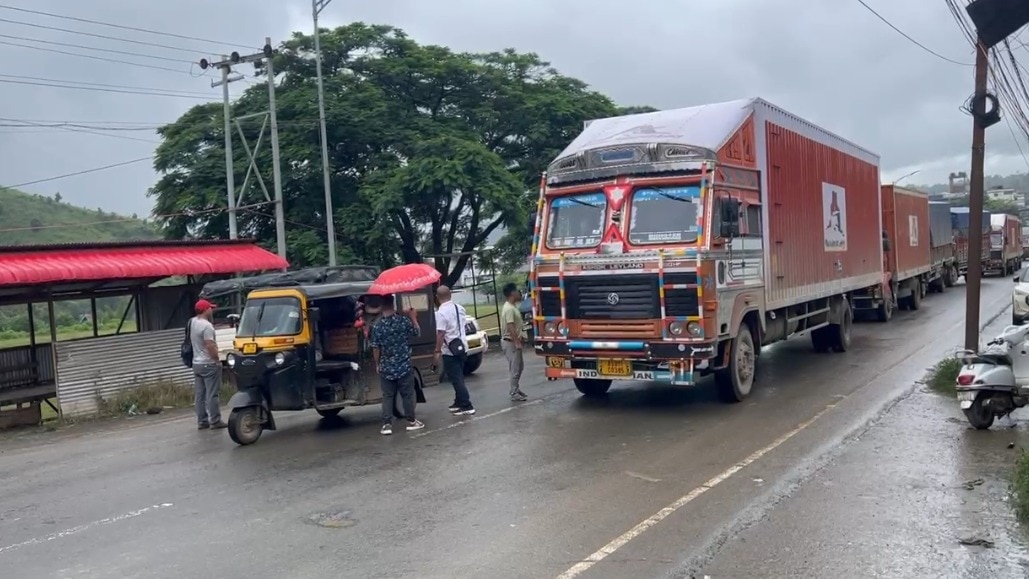 Manipur: Nagas call off blockade after talks with government; Kukis ...