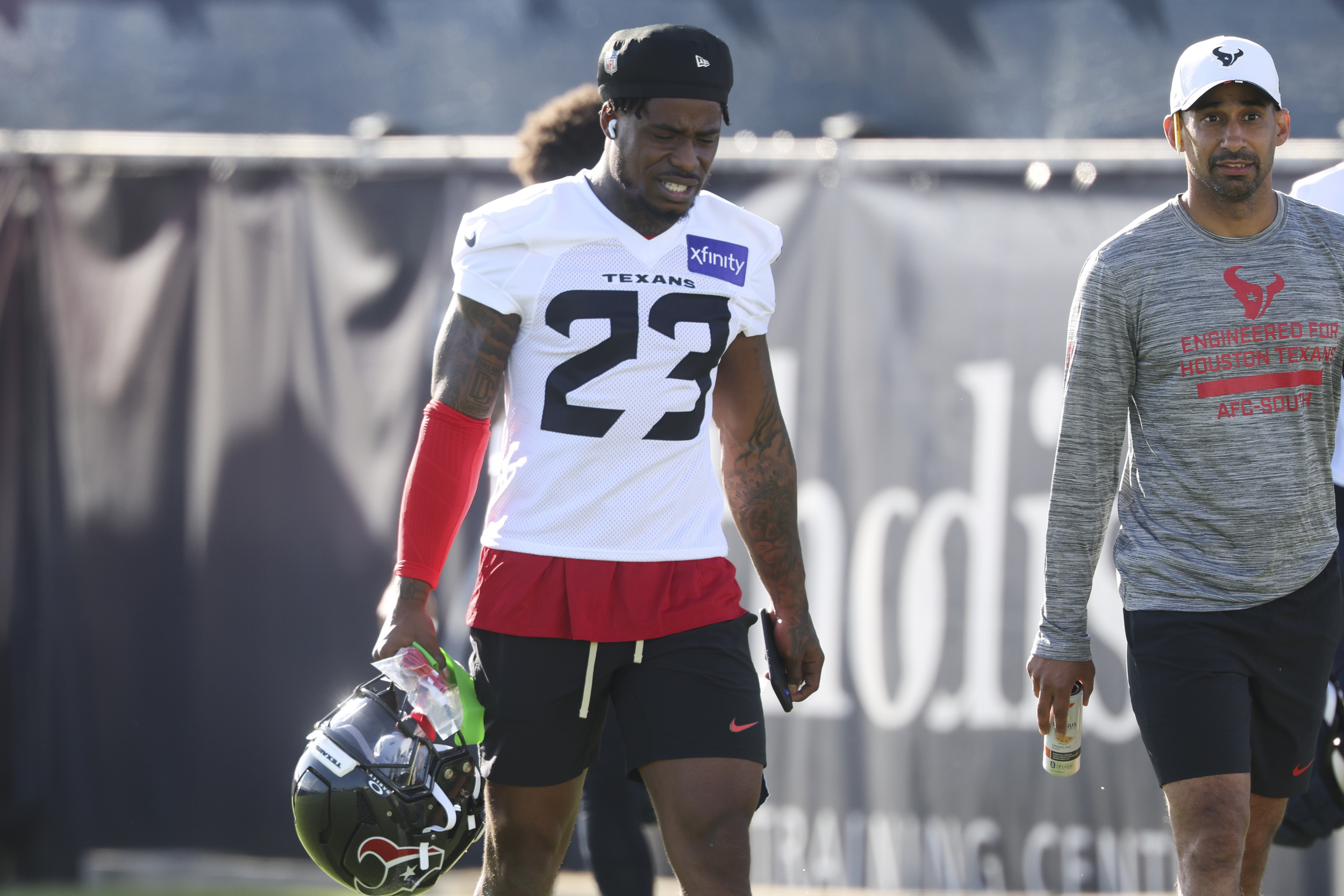 Texans S C.J. Gardner-Johnson (Knee) Still Has Chance To Be Available ...