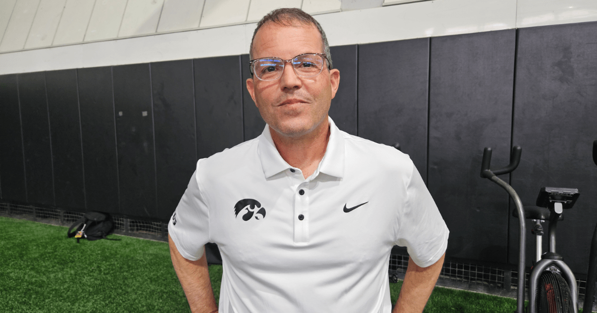 Warren Ruggiero settles in at Iowa