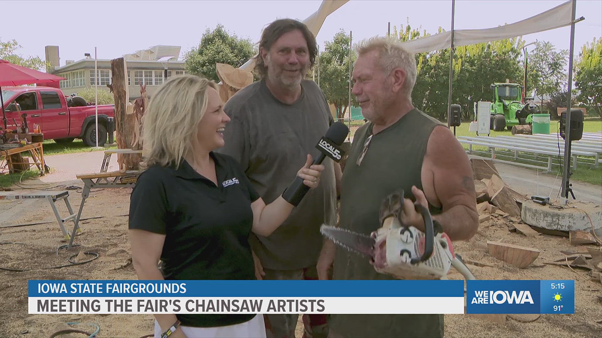 Meeting the Iowa State Fair's iconic chainsaw artists