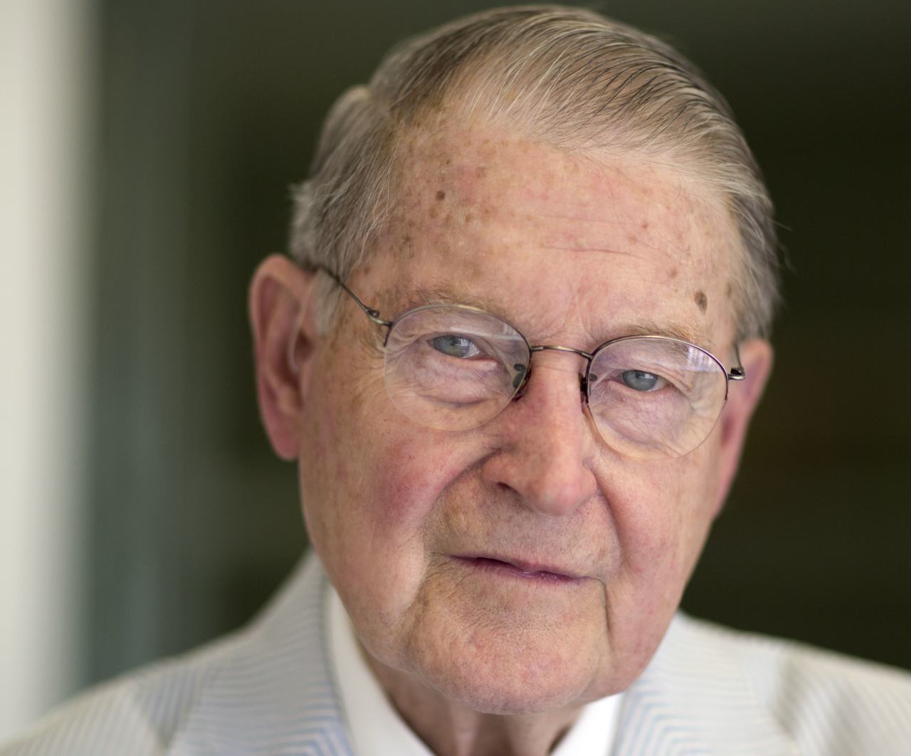William Webster, Former Head of the FBI and the CIA, Dies