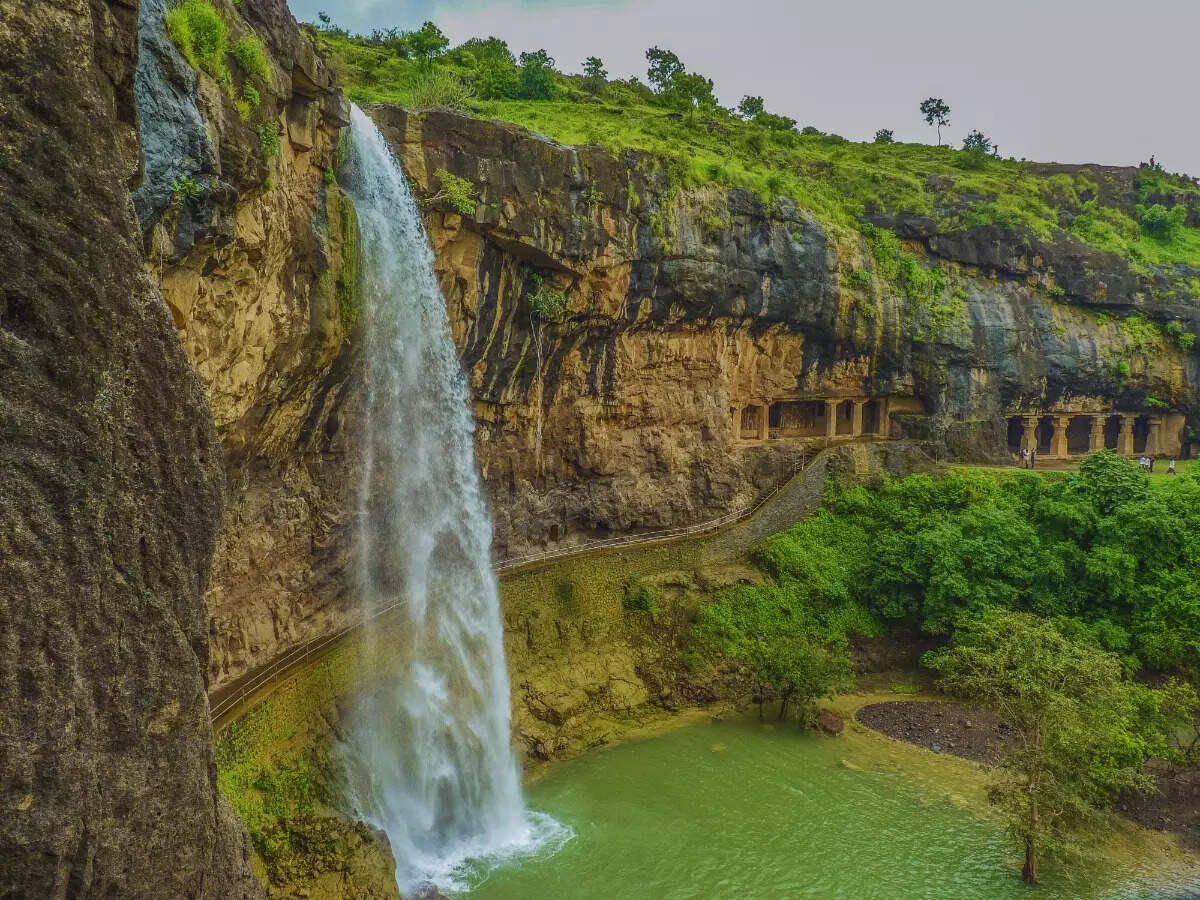 7 caves of India with great historic value