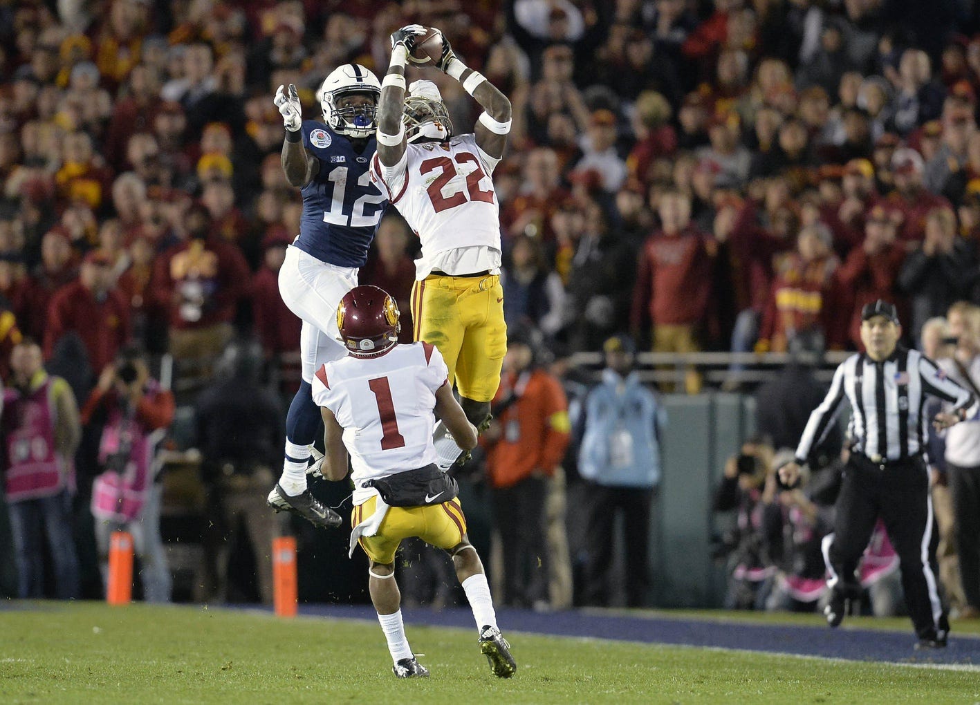 USC football countdown to kickoff—Leon McQuay III in focus