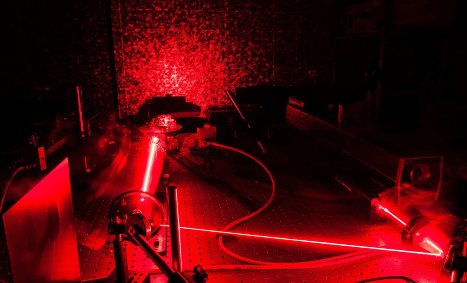 Using Quantum Physics, Researcher Have Succeeded to “Reverse Time” With Astonishing Precision