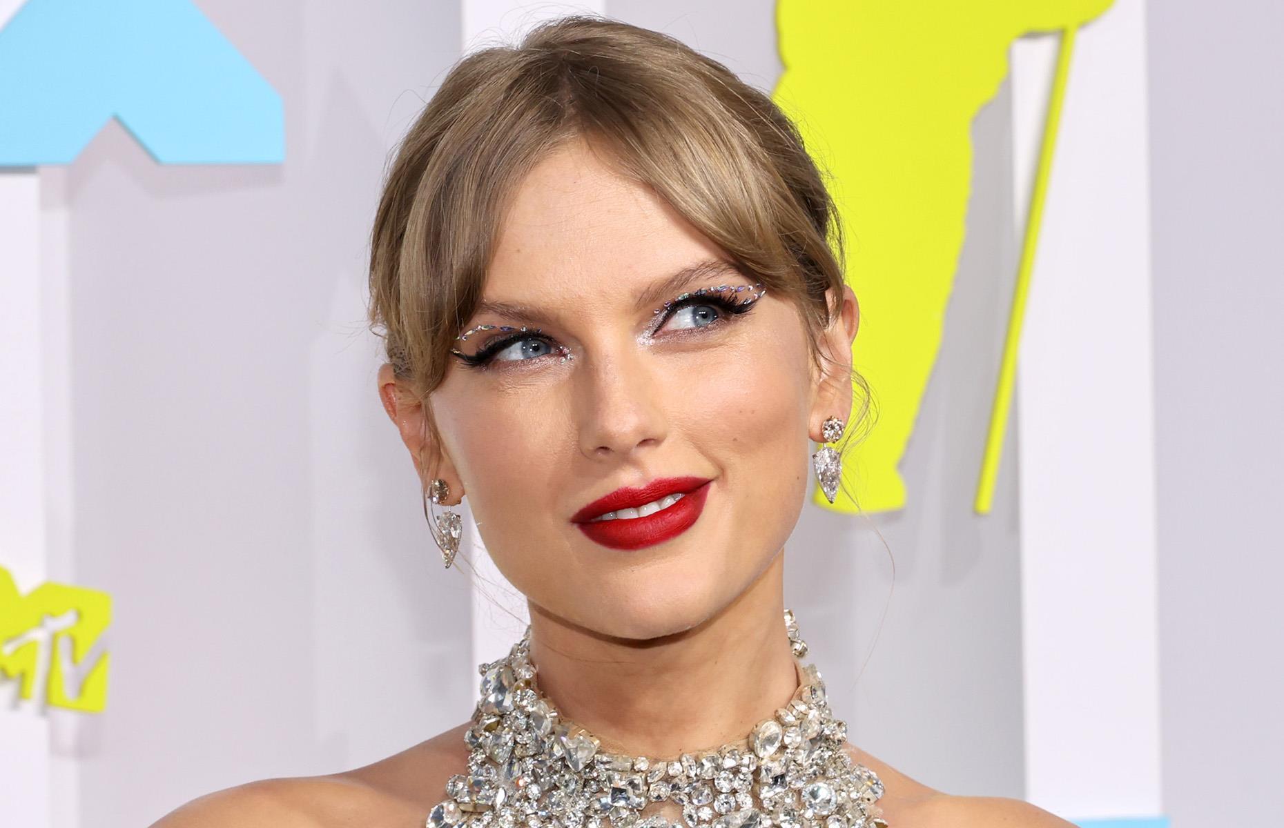 Capitalist queen? How Taylor Swift became a billionaire