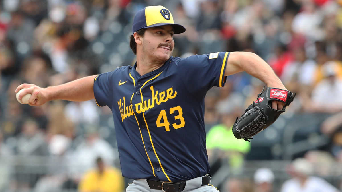 Brewers get positive injury update on Logan Henderson