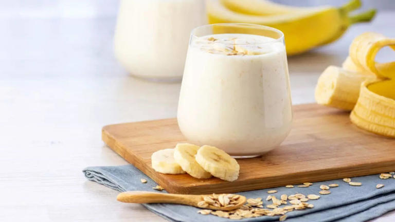 Eating a banana for breakfast every day? Here's what's happening to ...