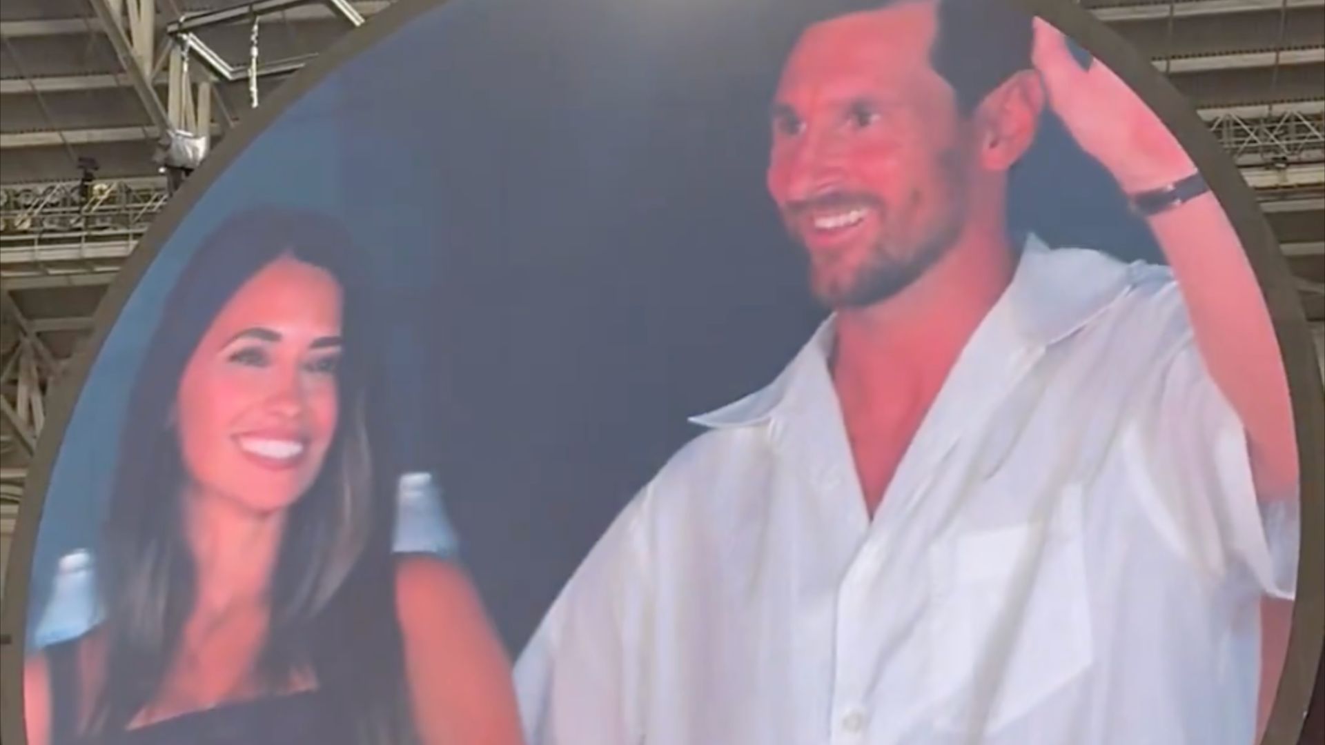 Good vibes on Coldplay's Kiss Cam: Leo Messi goes viral