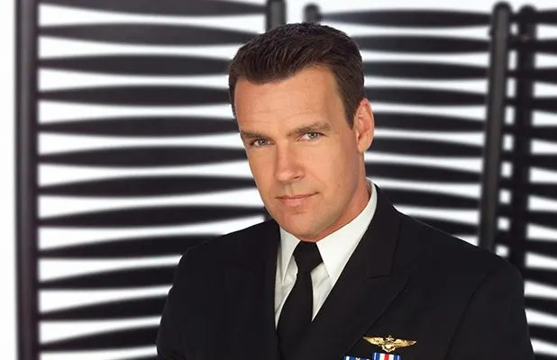 10 TV Heroes Who Ruled the ’90s And Why We Still Love Them