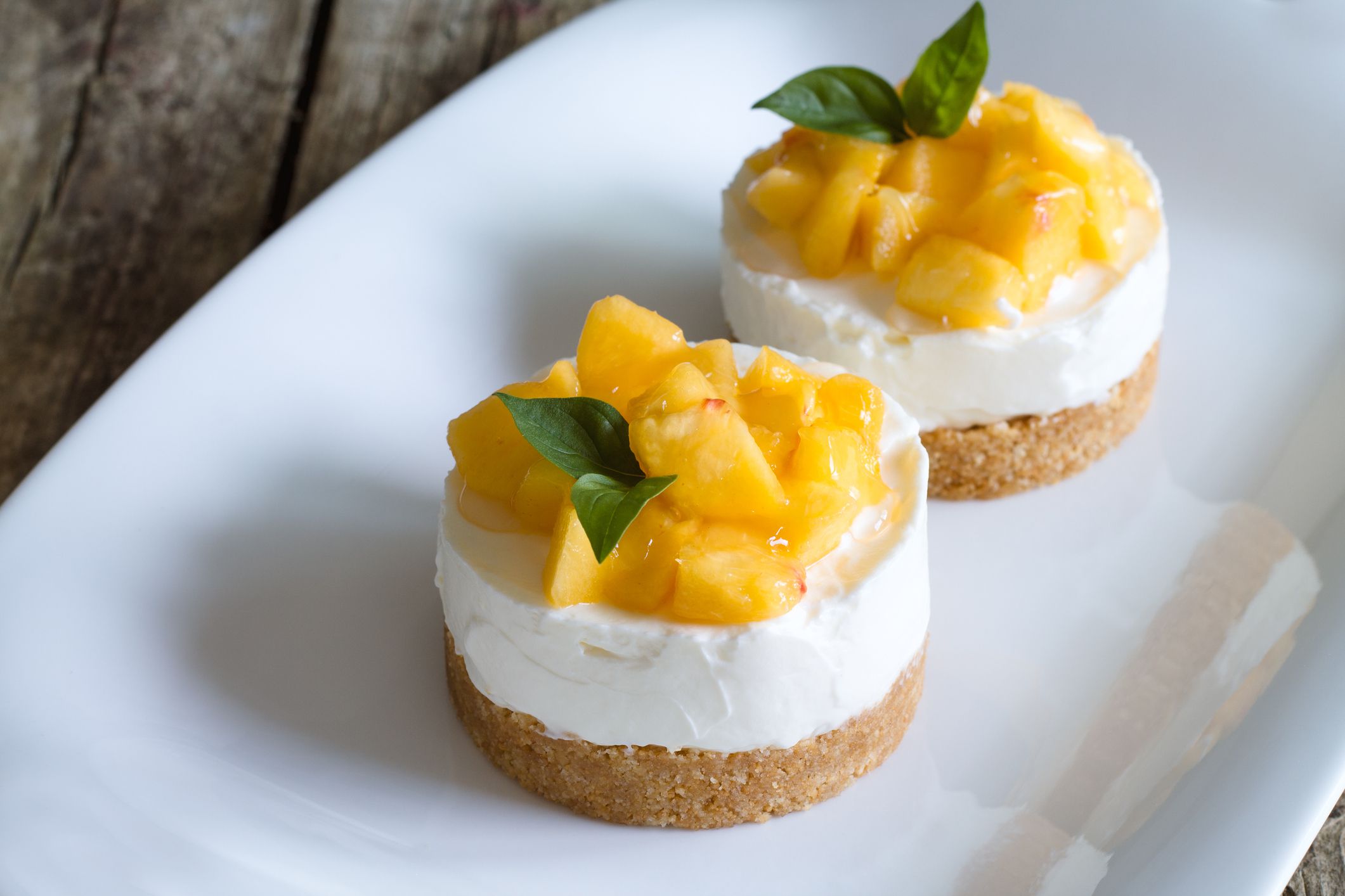 Cheesecake vs. cake: Which is better if you're watching calories?