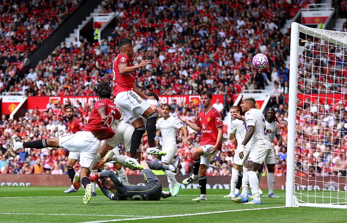 Manchester United vs Fiorentina LIVE: Friendly result, latest updates ...