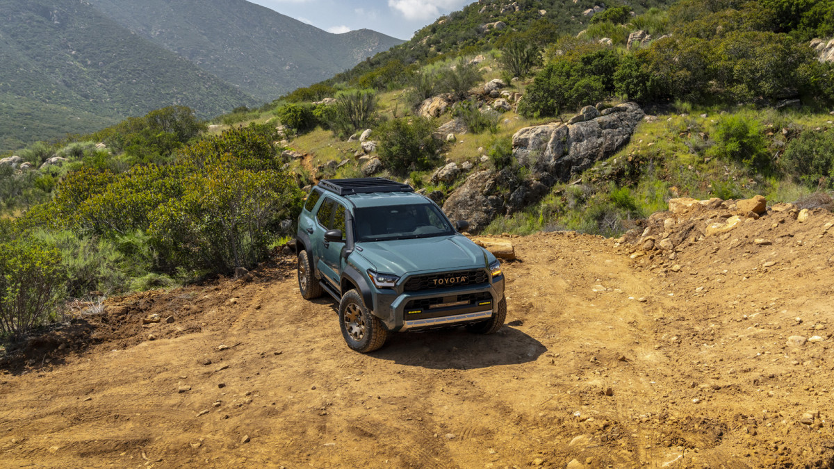 Toyota Offers Off-Roady 2025 4Runner Trailhunter Lease Deal for September