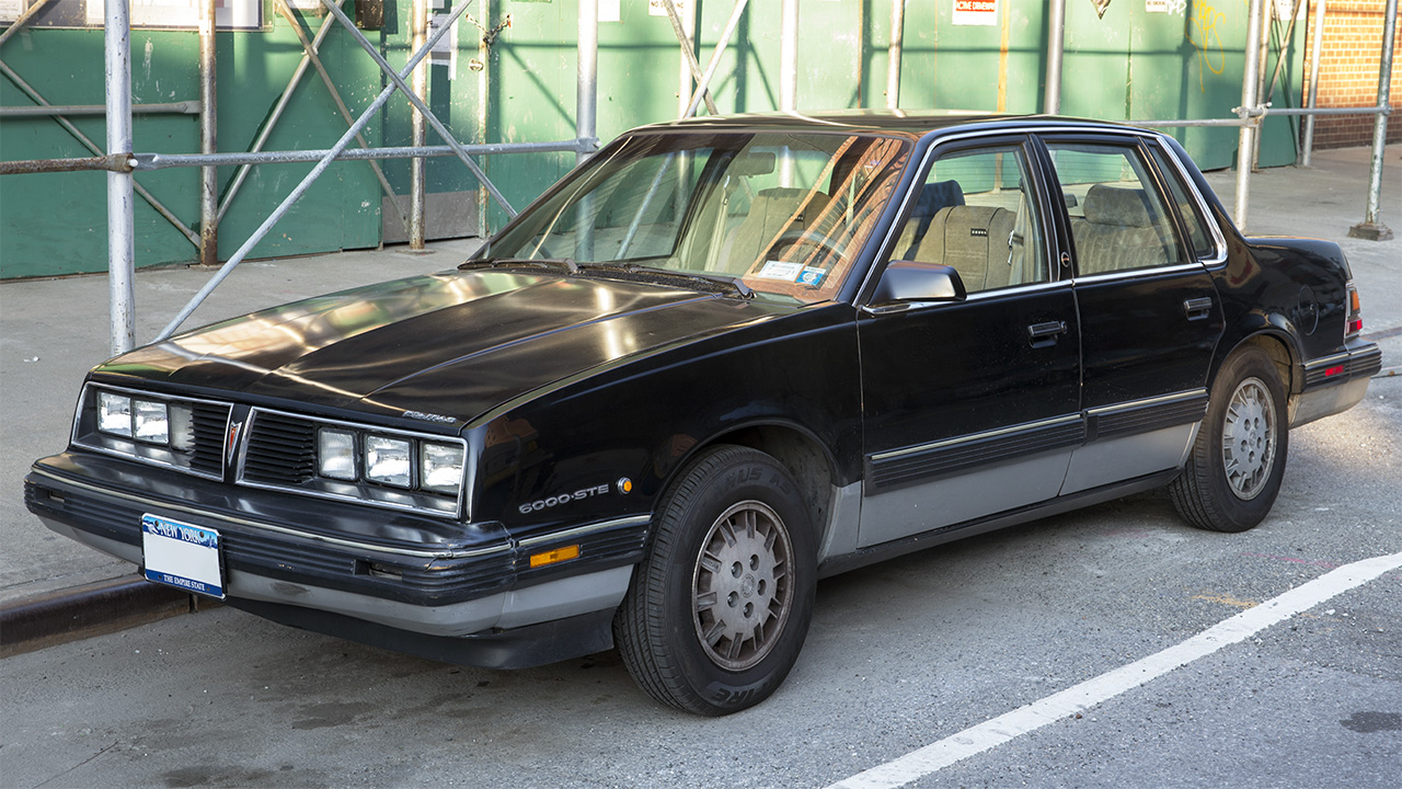 Pontiac 6000 STE and the ’80s sport sedan showdown