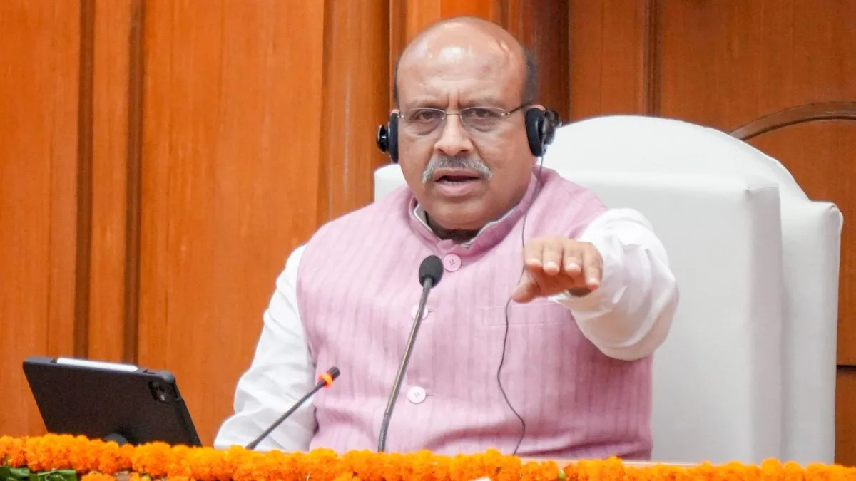 Delhi schools face fines up to Rs 10 Lakh for unapproved fee hikes ...