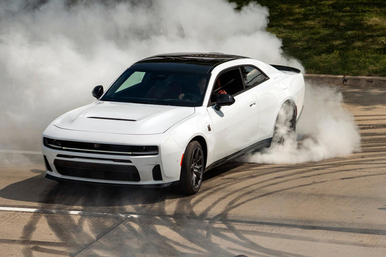 Burnt rubber: Roadkill Nights drag race returns to Woodward Avenue