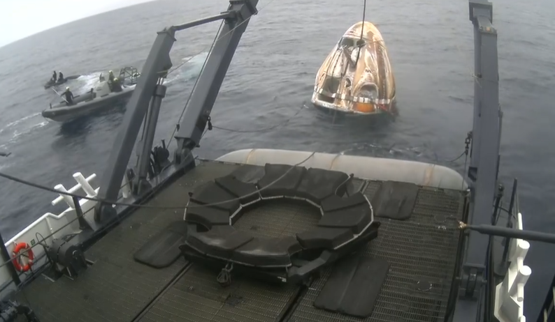 SpaceX astronauts splashdown safely off Southern California coast