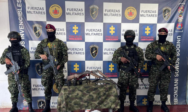 Un disidente muerto y arsenal incautado en combates contra la Segunda ...