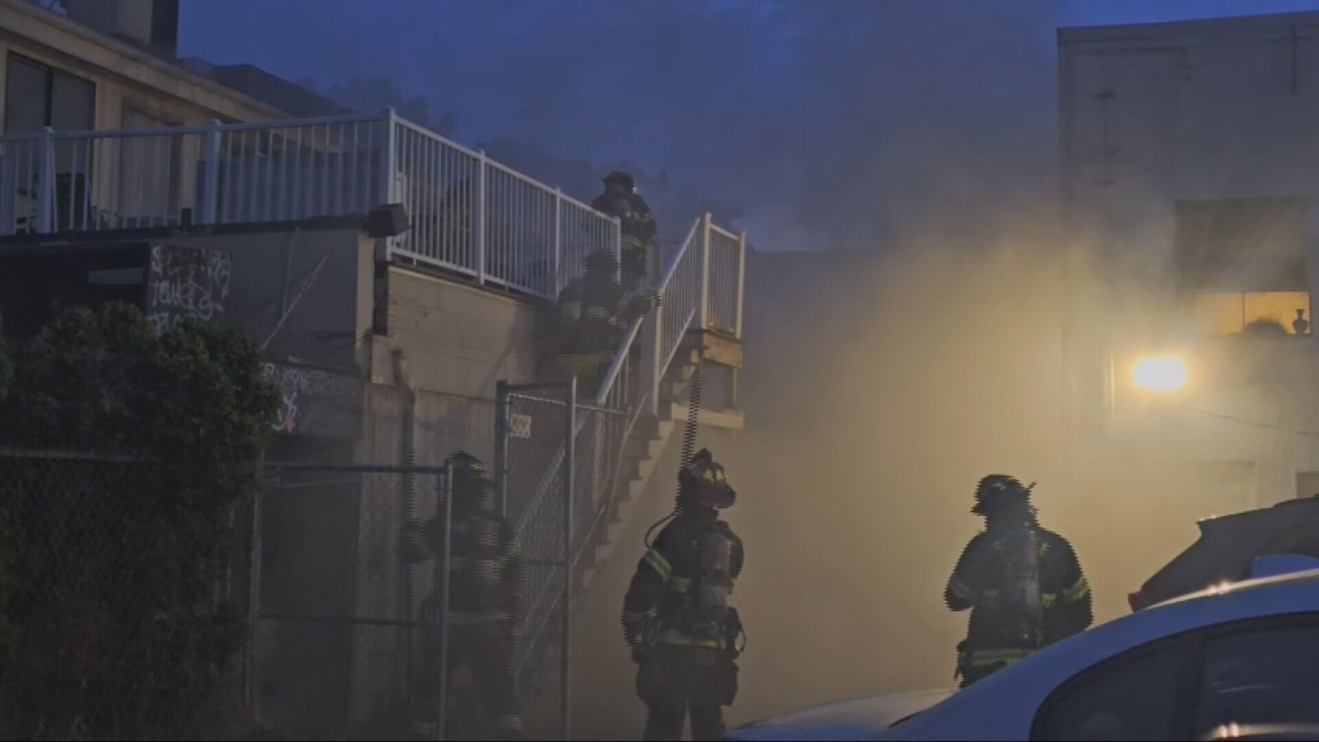 Dumpster fire in Ballard spreads to business, prompts over 50 ...