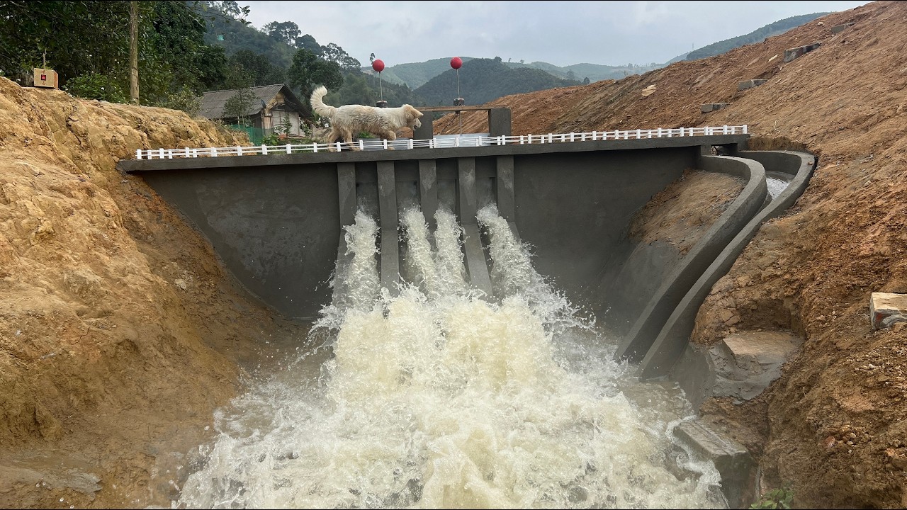 Construction tips for a 4-gate dam