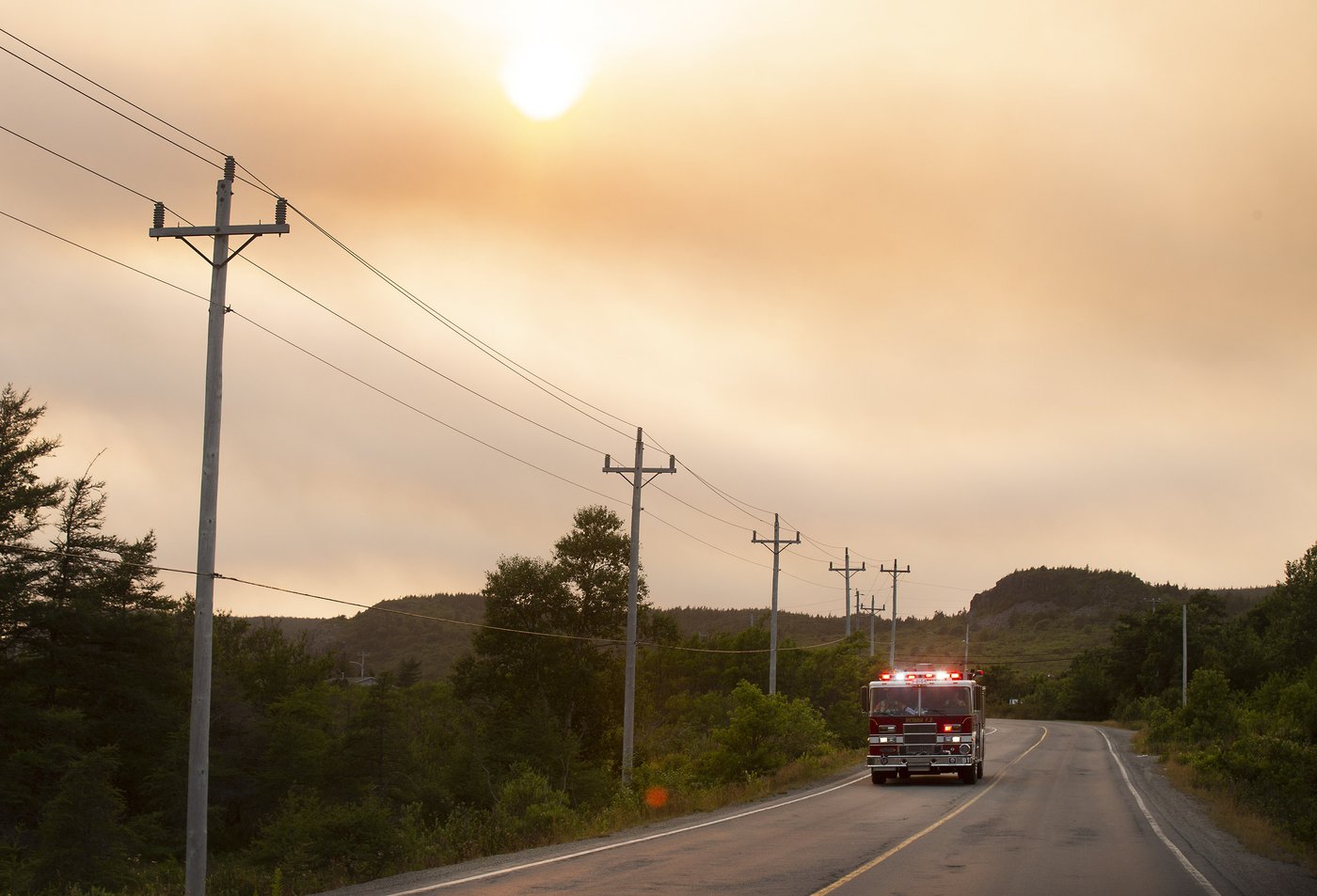 Firefighting efforts continue in Newfoundland, New Brunswick bans woods ...