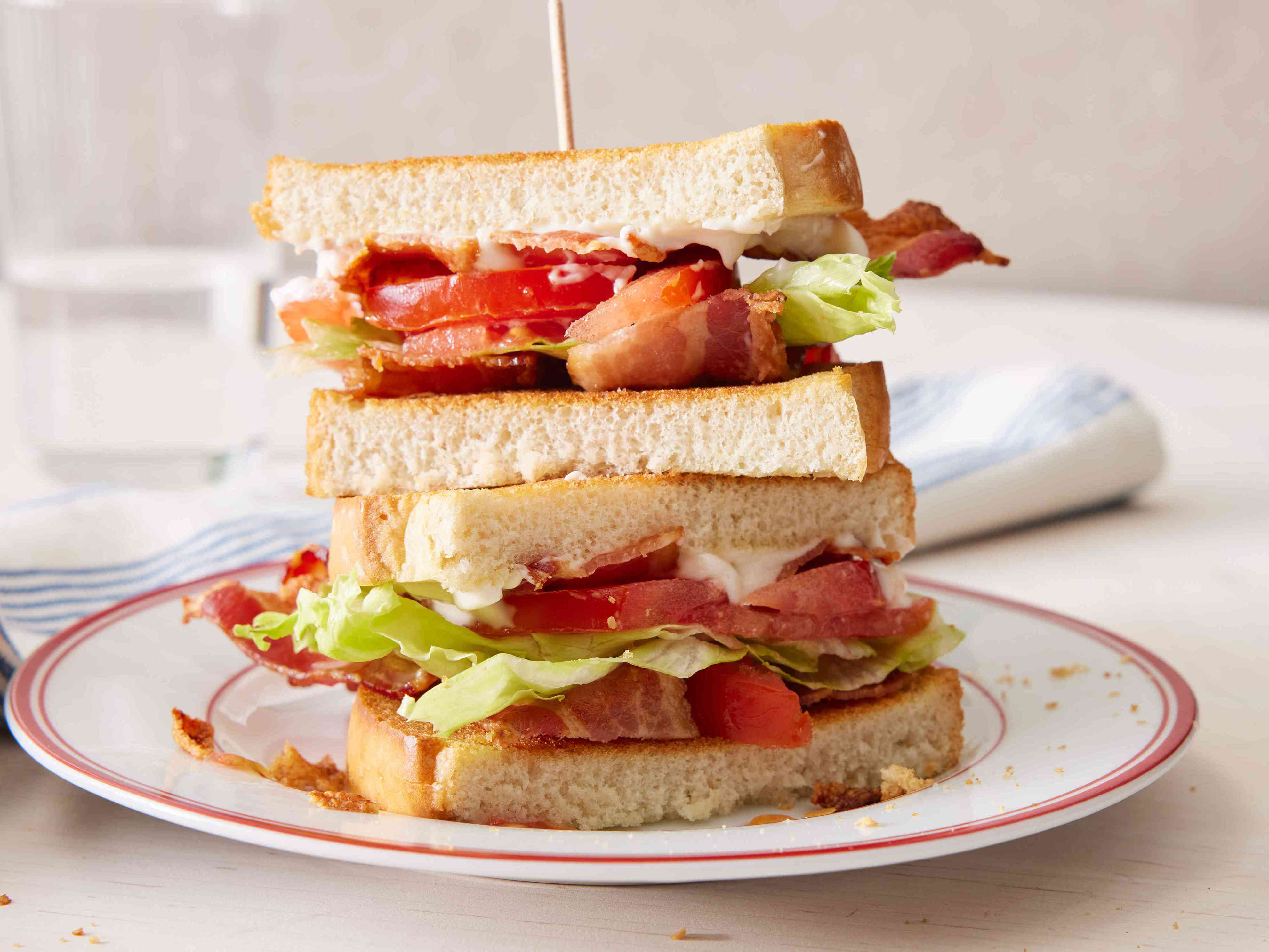 I tried 4 celebrity chef BLT recipes—this is the one I'll make again ...