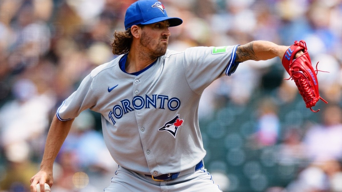 MLB: Blue Jays Star Pitcher Ejected for Yelling at Umpire in Game ...