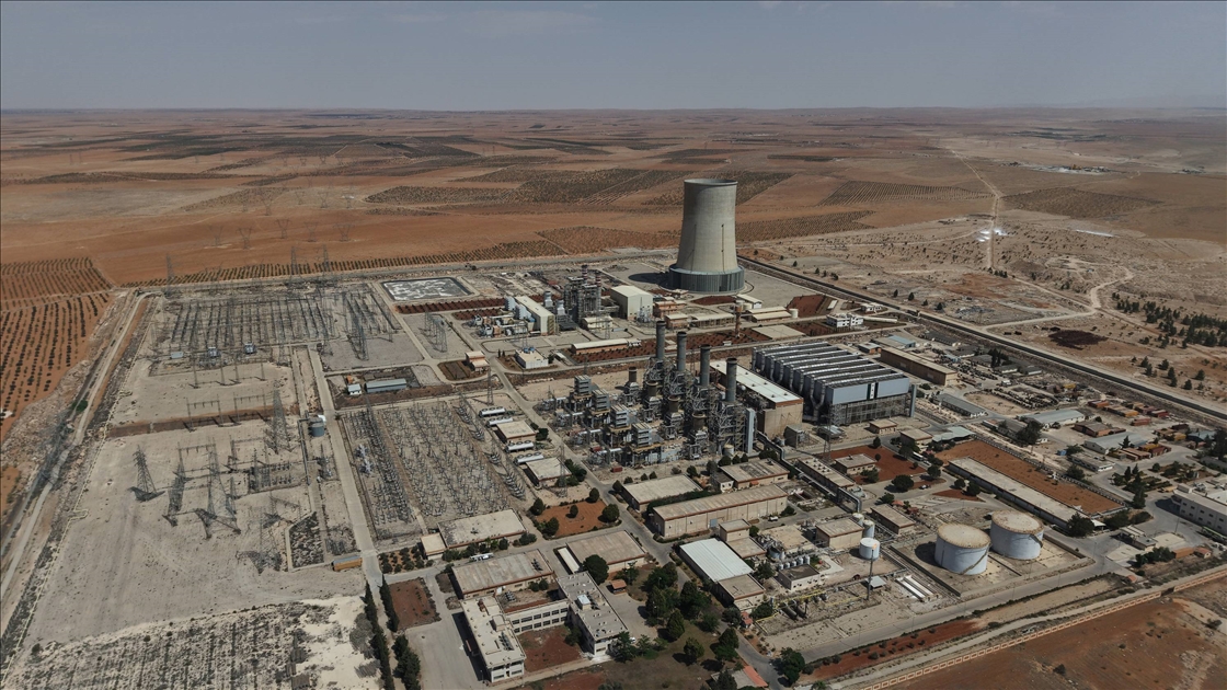 Türkiye’den Suriye’ye gaz akışı Cender santralinde başladı