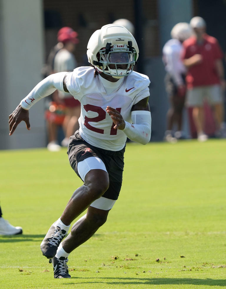 3 Alabama football players who are enjoying breakout 2025 seasons