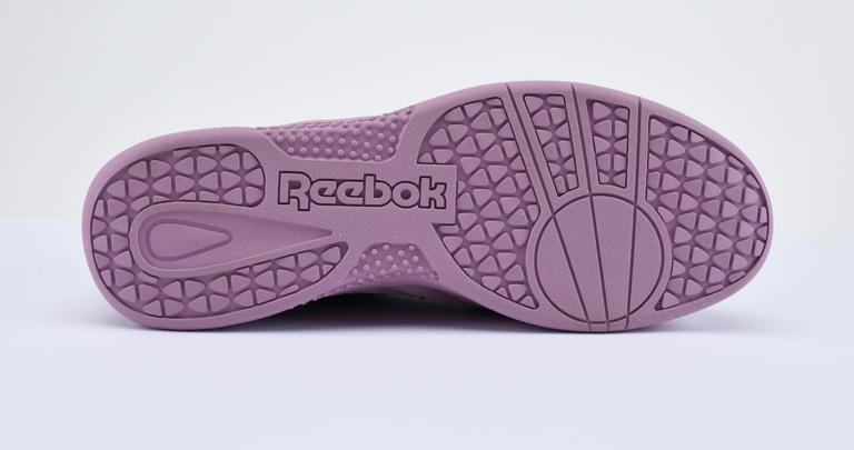 Early Look at the Reebok Hammer Pro Shoe