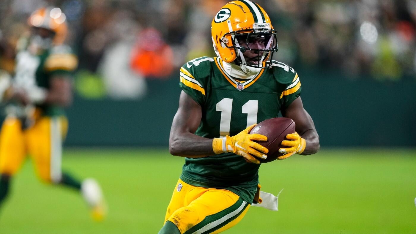 2025 Fantasy football draft prep: Rankings, strategy, rookies, best ...