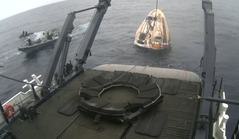SpaceX astronauts splashdown safely off Southern California coast