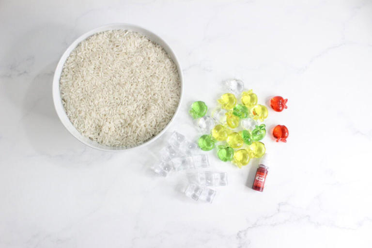 Fun Apple Juice Sensory Bin For Toddlers and Preschoolers