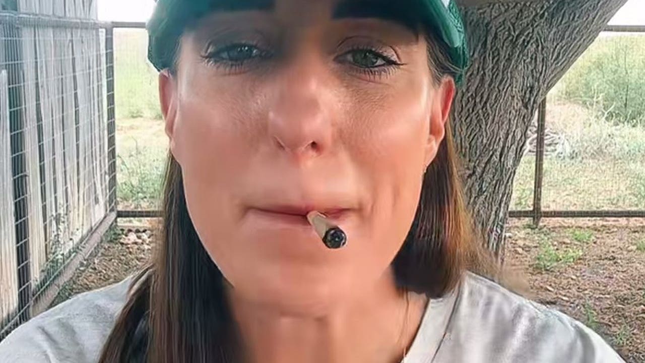 Texas Republican DA smokes weed on TikTok to battle THC ban: 'Free the ...