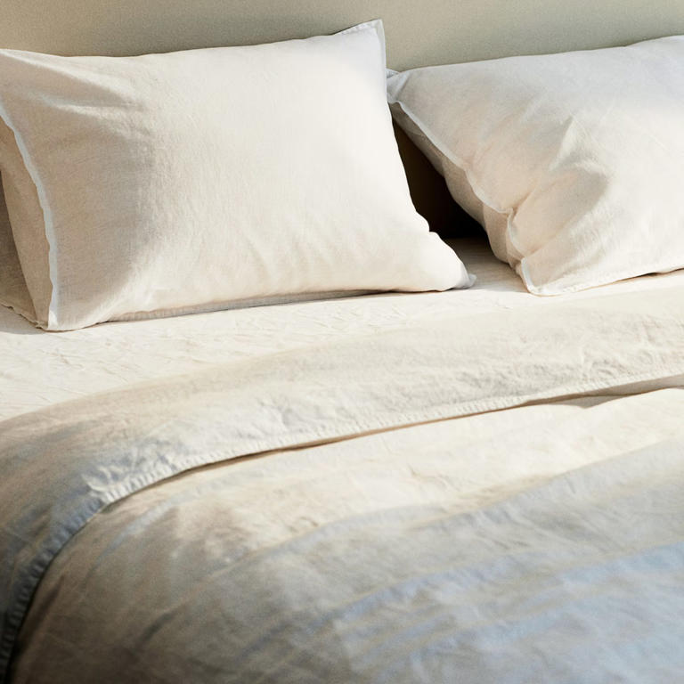 David and Victoria Beckham’s rustic modern bedroom reveals why tactile ...