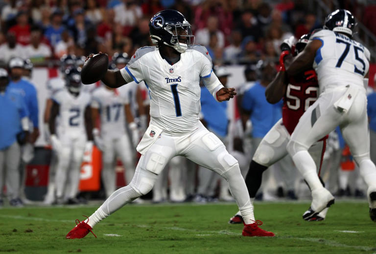 How No. 1 draft pick Cam Ward fared in NFL debut with Titans