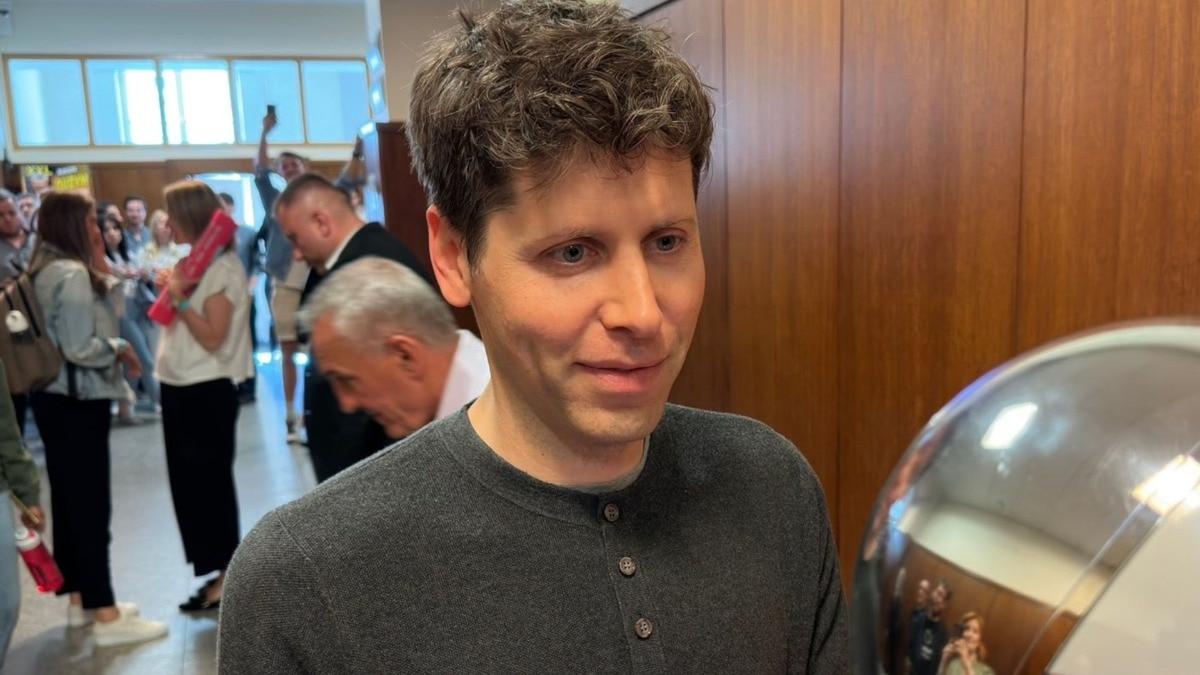 Sam Altman admits GPT-5 is dumb, lets users stick with GPT-4o and ...