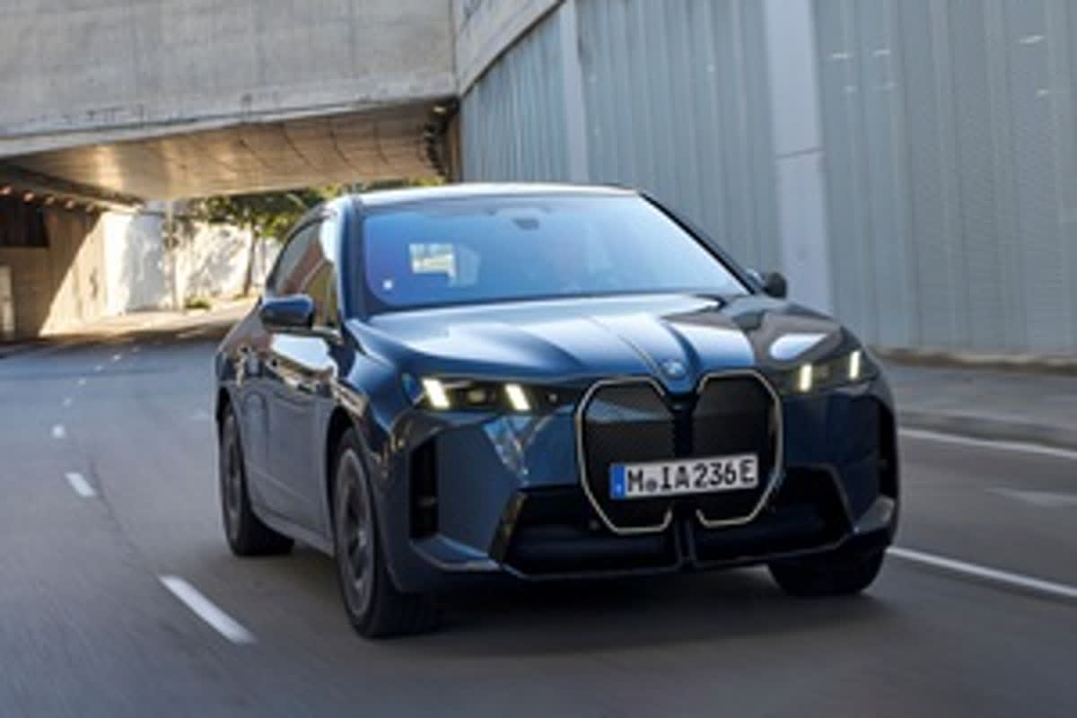 BMW 코리아, SAV ‘BMW 뉴 iX’ 공식 출시...강렬한 존재감