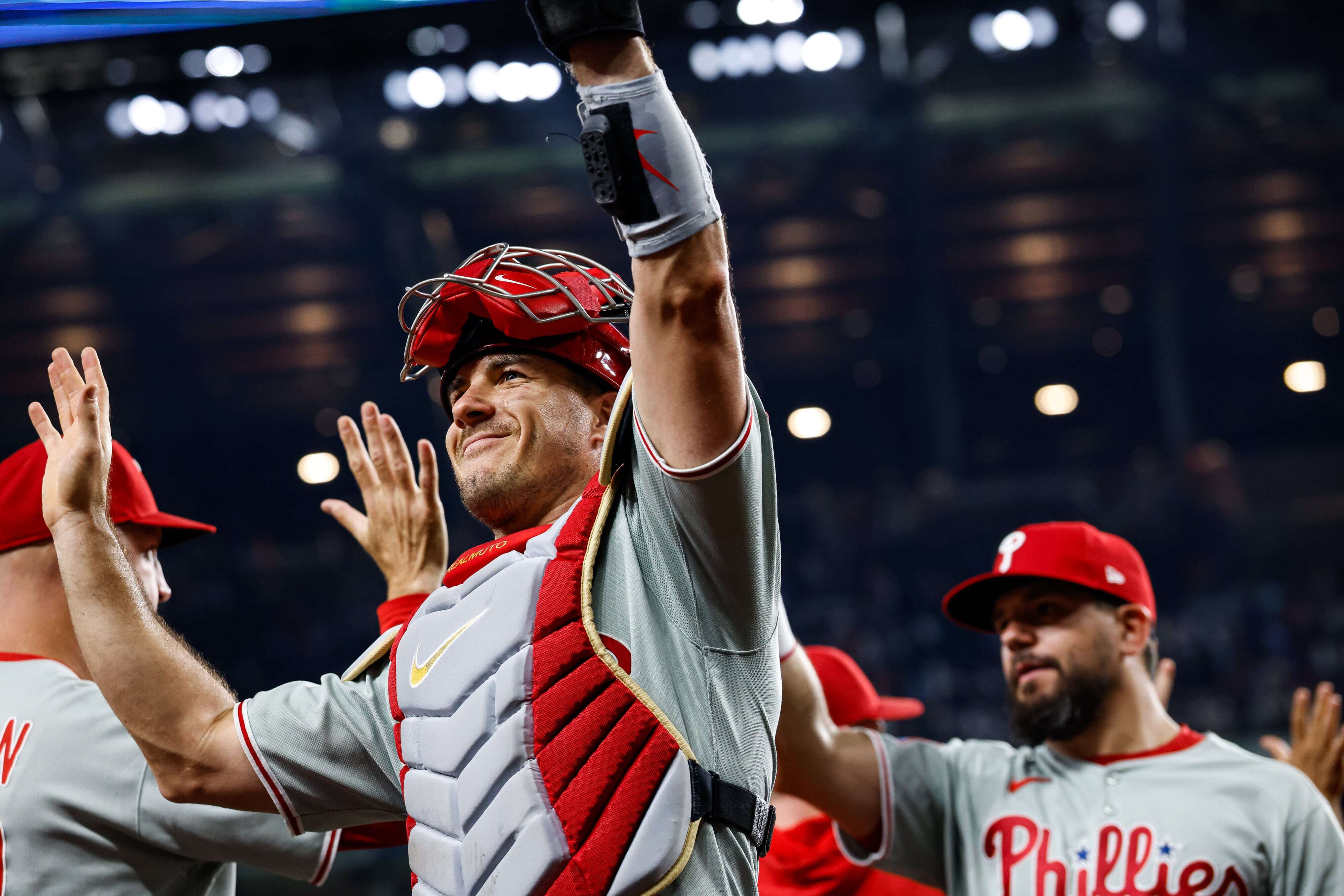 Watch: Josh Hamilton receives his Rangers Hall of Fame jacket, throws ...