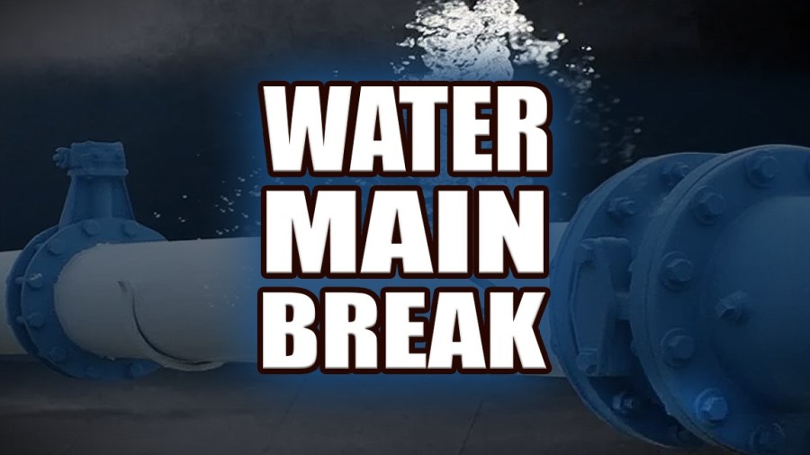 Water main break closes part of River Drive, Moline