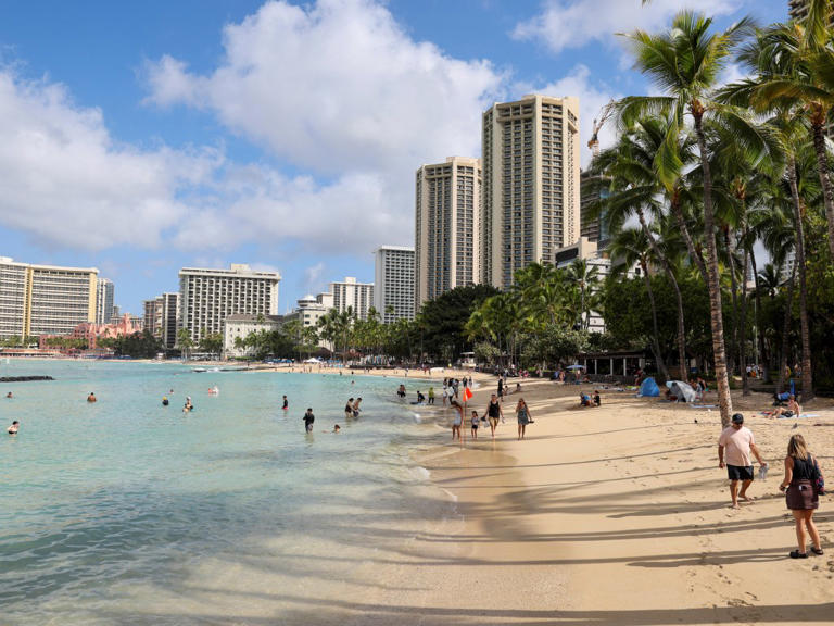 Hawaii man severely burned in heinous acid attack — and the raging ...