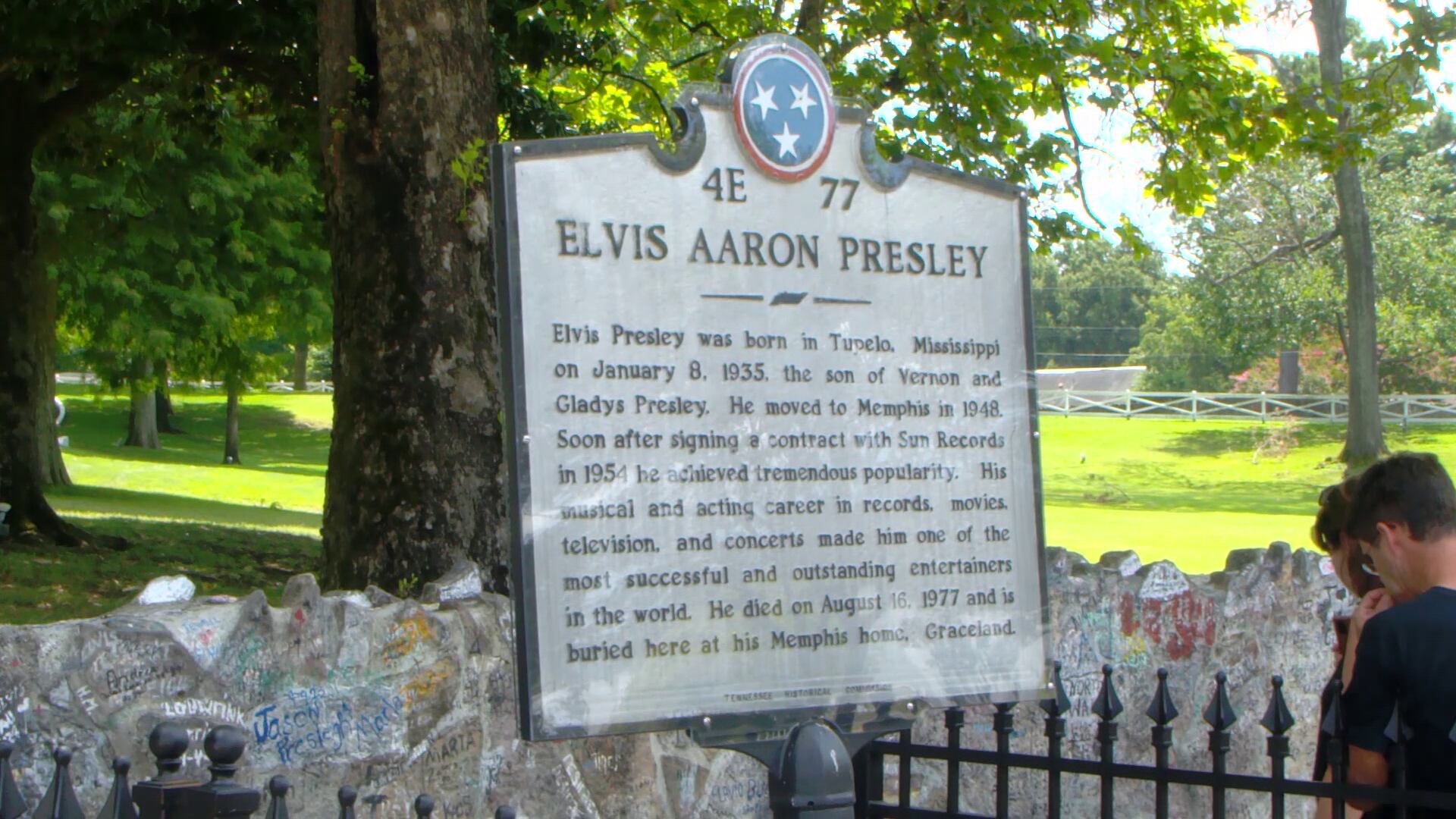 Memphians to celebrate the life of Elvis Presley during Elvis Week
