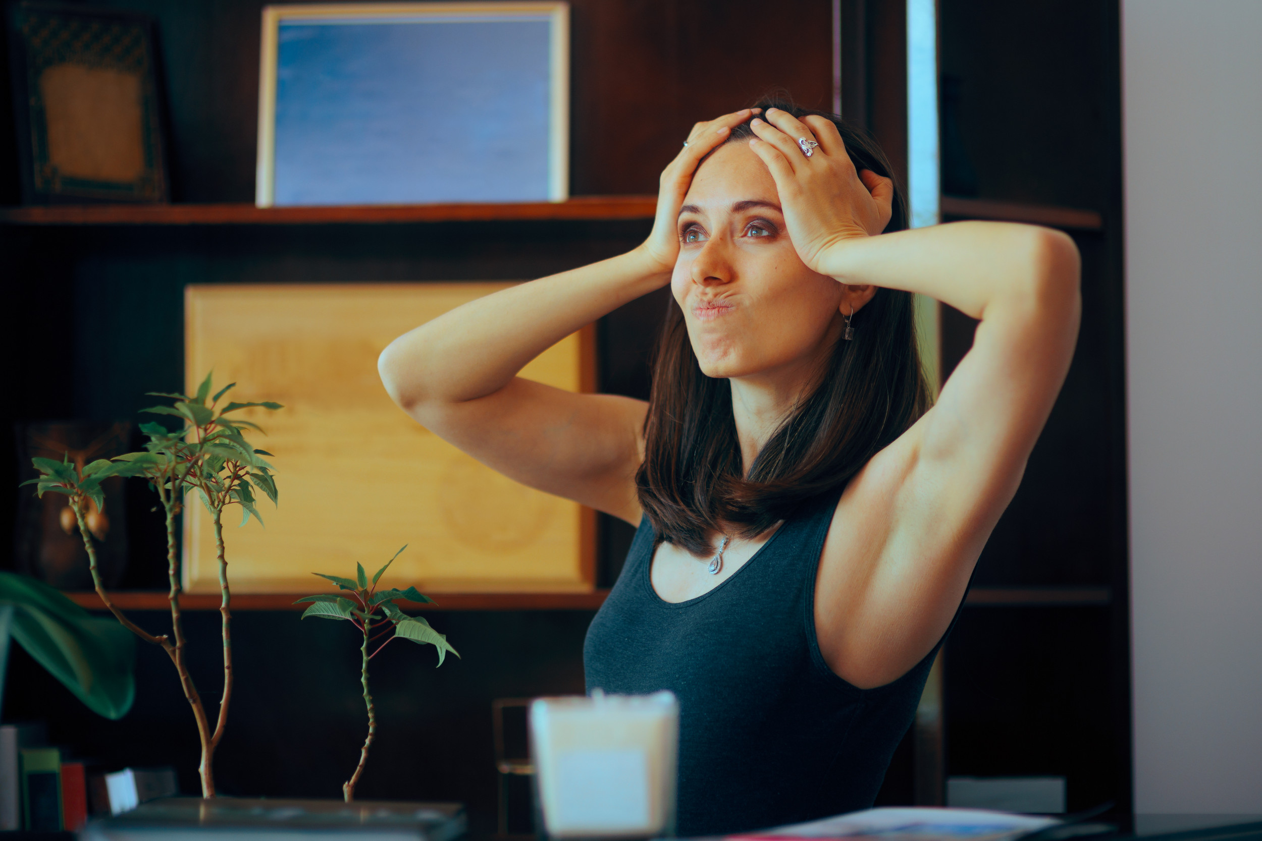 Female hotel employee tells guest he's late checking out—his response stuns
