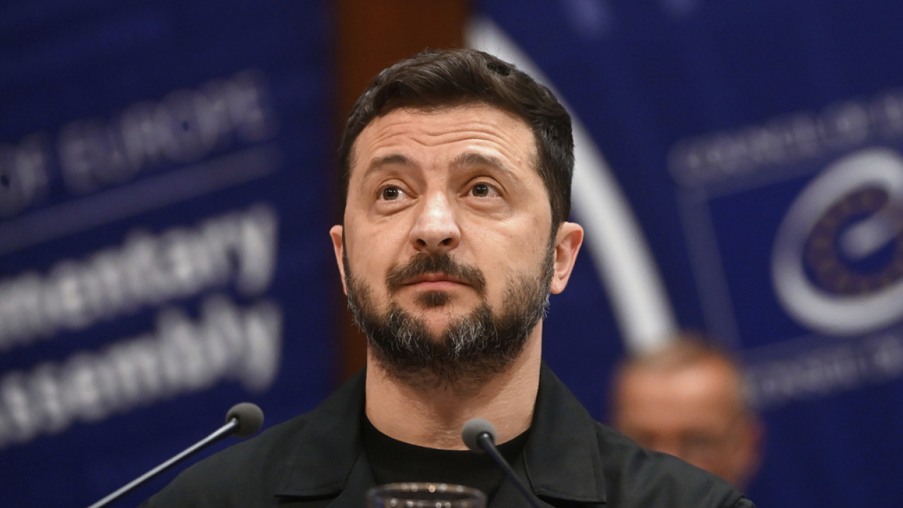 Ζελένσκι: Ζητάει 1 δισ. δολάρια τον μήνα από τους Ευρωπαίους για την ...