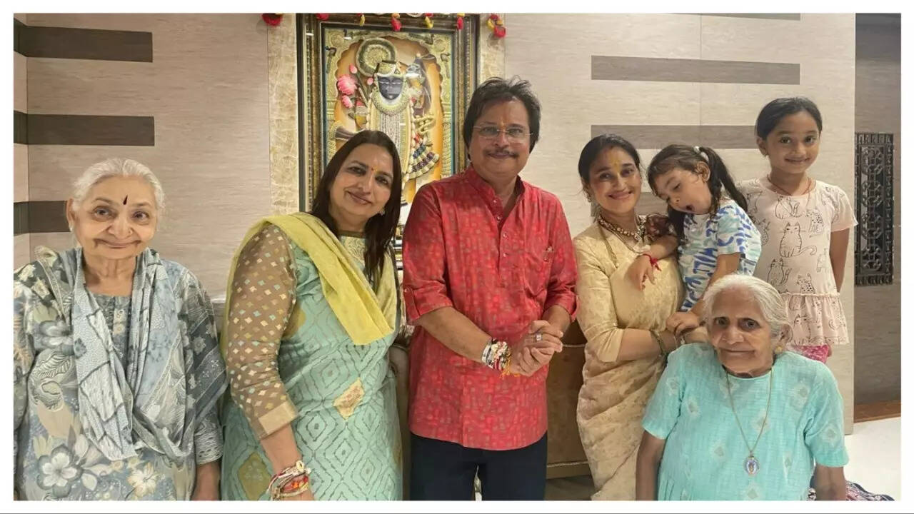 Disha ‘Dayaben’ Vakani and Taarak Mehta Ka Ooltah Chashmah producer ...