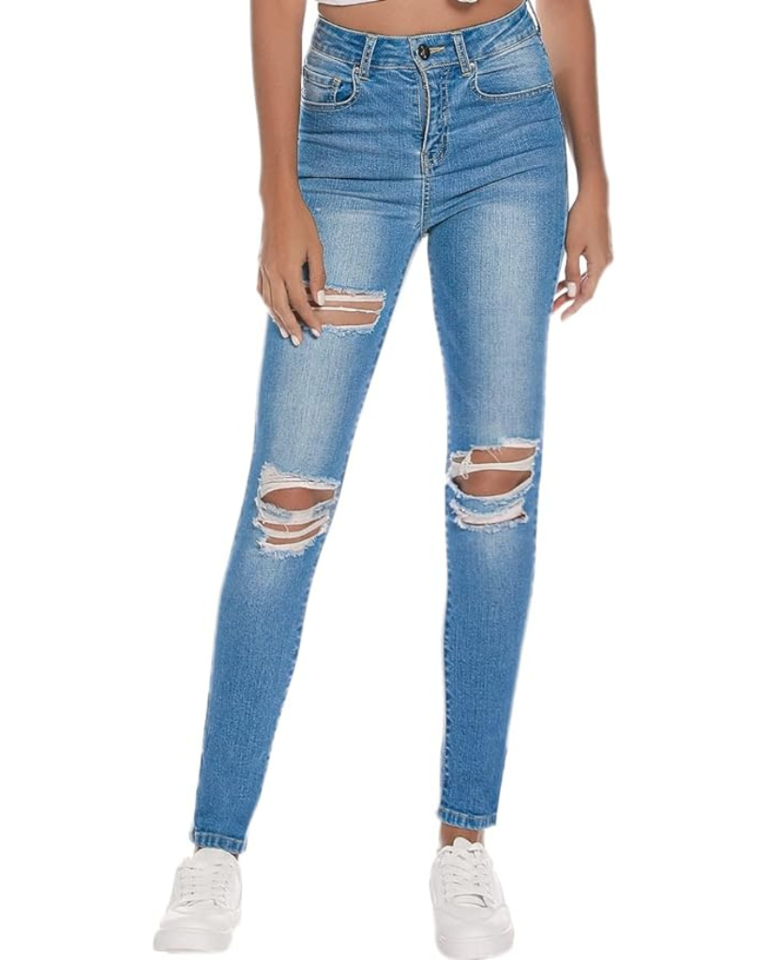 Rock These Distressed Jeans for Your Streetwear Outfits