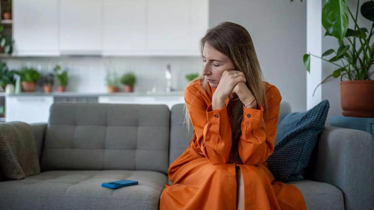 What is cobwebbing: The breakup trend that’s helping people finally ...